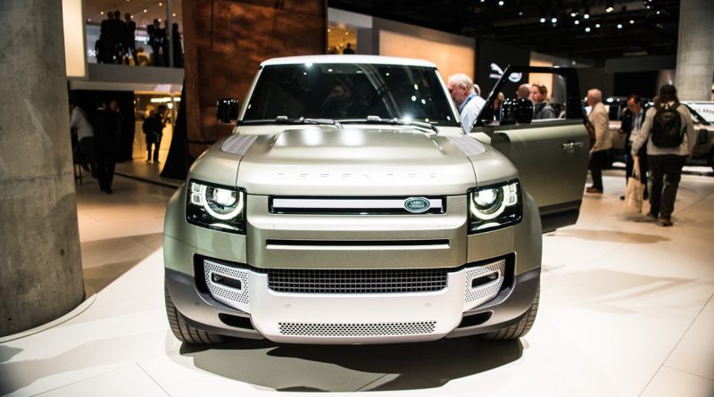 Land Rover Defender (2020) - futuristischer Look fürs 21. Jahrhundert ...