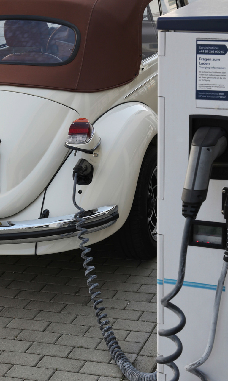 Sinnfreiheit Deluxe: Elektrifizierung von Oldtimern - eKäfer & Co ...