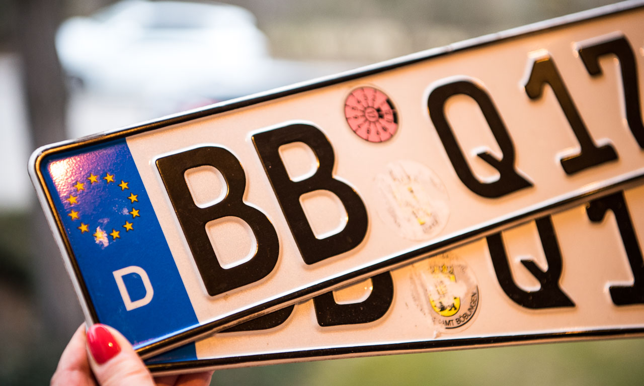 Wunschkennzeichen für Kreativität und Individualität am Fahrzeug ...