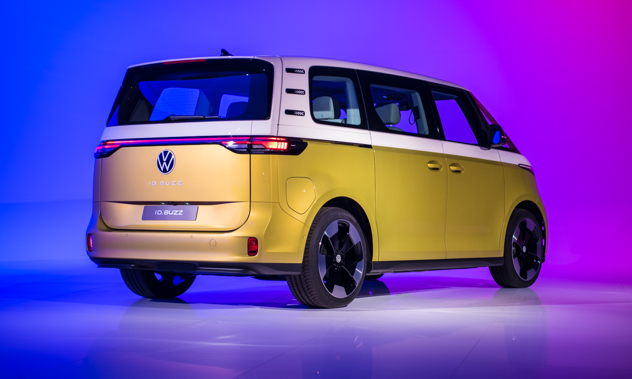 VW ID. Buzz Pro, ID. Buzz Langversion und ID. Buzz GTX (2024): Alle ...