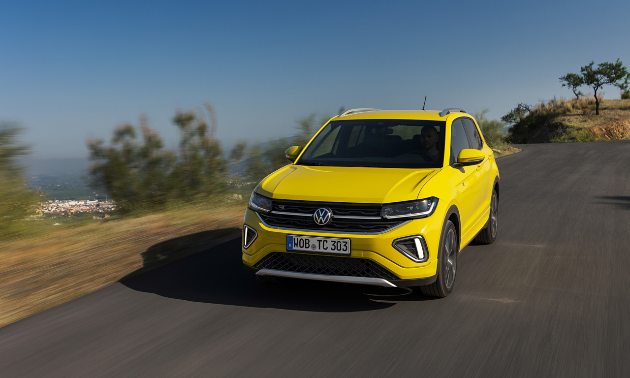 VW T-Cross Facelift (2024): Mehr Stützlast, knallbunt und mit neuem Lichtdesign @ AUTOmativ.de ...