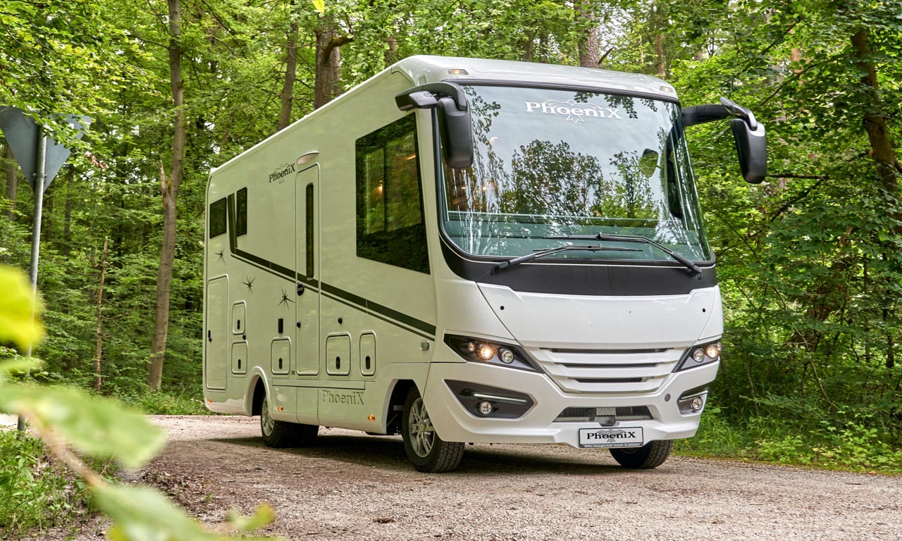 PhoeniX Midi Liner 7000 G: Das neue Premium-Reisemobil der Kompaktklasse @ AUTOmativ.de - Das ...