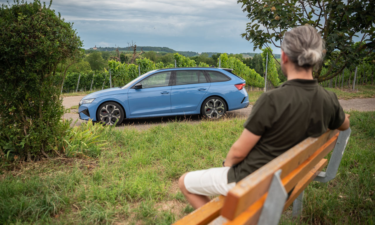 Skoda Octavia RS Combi Facelift (2026) im Fahrbericht: Wie viel 'Sport ...